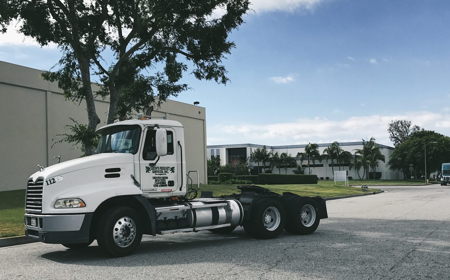 Services – Leon's Freight Services